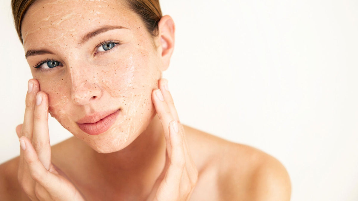 Peeling facial: qué es, para qué sirve y tipos | ARGANOUR